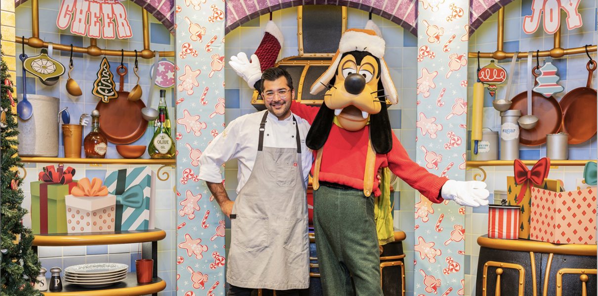 Why Disneyland Chefs at Goofy’s Kitchen are Creating Festive Plant ...