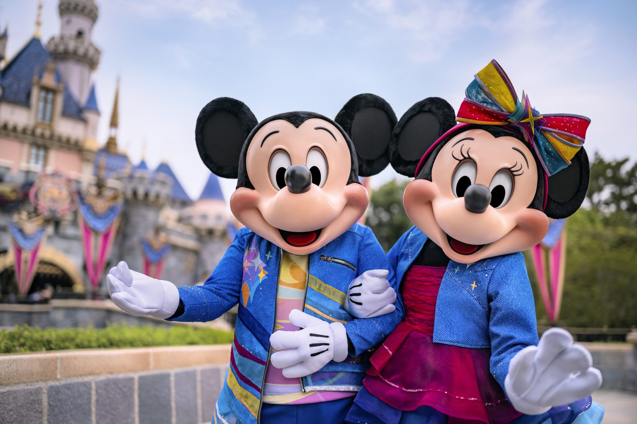 Disneyland Resort anuncia la nueva oferta de boletos Park Hopper de 3 ...